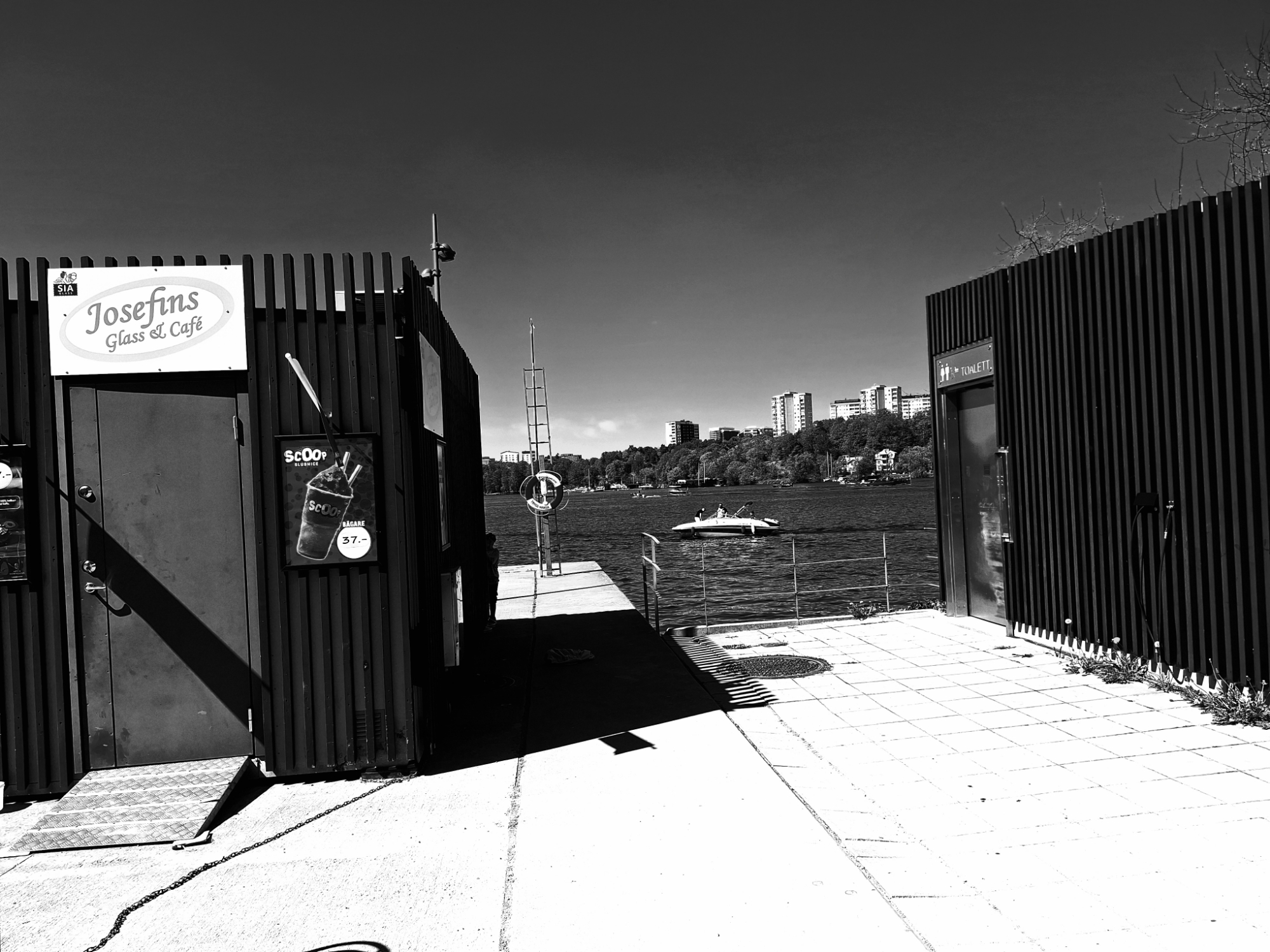 Gluggis vid Hornsbergs strand. | Yolanda and her creative scream