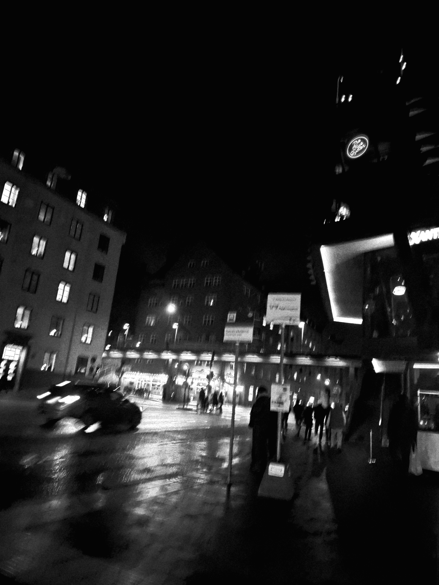 City scene. | Yolanda and her creative scream
